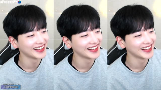 클립 우리먕먕이가 3000개♥우리이트가 2000개♥ 신입남캠 오늘 원하던대로 편한동네오빠느낌으로다가 일요일낮방달리자ㅎㅎㅎ