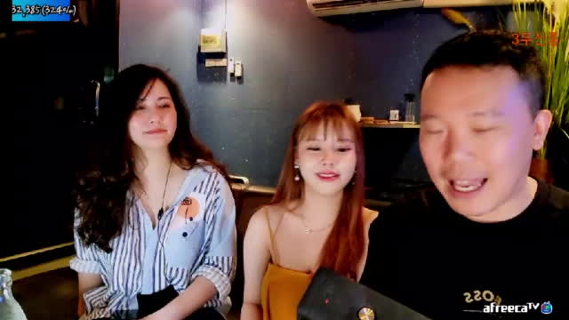 태국 한달에 한번 일찍 방종했어요 그만할게요 ㅠㅠ 안뇨 민트 삐약 삐약아 날자 오늘의 뉴페는 베트남x Soop Vod