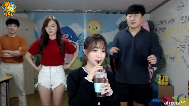 [클립]MSG 스타판으로 오려고하는 여캠들 | SOOP VOD