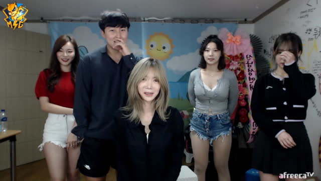 [클립]MSG 스타판으로 오려고하는 여캠들 | SOOP VOD