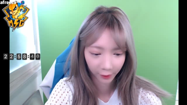 MSG 슬아 쉬는시간 빵ㄱr빵ㄱr♥ | 아프리카TV VOD