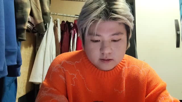패션아티스트 백금발 타투 긴팔티 스트릿 패션하울 인물퀴즈 맞추기 고민상담 리액션예술개성힙합랩댄스야킹 Soop Vod