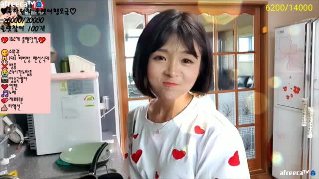 (생)🍓갓딸기 20만원flex 대게 랍스타 전복치즈구이 대게라면 14먹어 15개먹지마 먹방 #15개맛집 | SOOP VOD