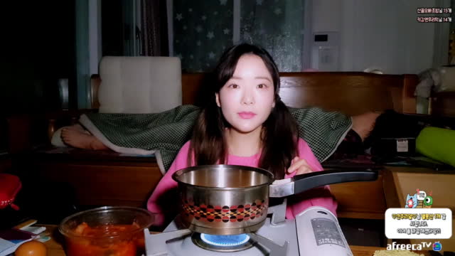 [클립]새벽4시 엄마몰래 라면먹기ASMR | SOOP VOD