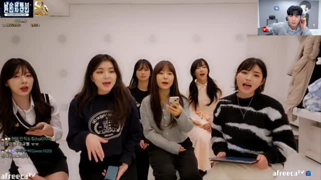 [클립]지붕위소희x안예슬띠x배그나x빡다혜 - 보고싶었어 [WSG워너비] | SOOP VOD