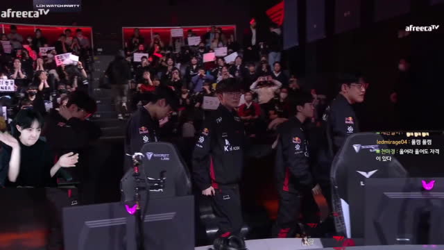 [클립] 임아니 T1 vs kt 5세트 반응 | SOOP VOD