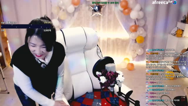 찐십입 노래하는 가수 뼈트여왕 송은교 인사드립니다 장르불문이라니깐요 건빵님 더욱환영 7080 트롯 정통트롯 세미트롯