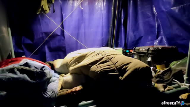 [클립] 새벽 3시에 바닷물이 비닐텐트까지 차오름 1편 노가다간님 Soop Vod