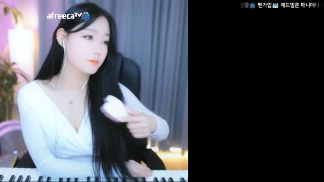 차저좀도와주실수 있나요 ㅠㅠ낮방36일차♥ 식데 룰렛 피아노 소통 리액션 여캠 피아노 노래 춤 아프리카