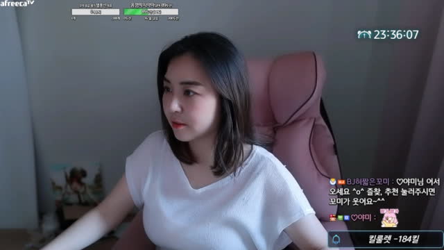 찐신입d614 수요행복배그 배그 마니 달라졌나 같이 놀며 챙겨줄 시참자봐줄 시청자 차자유g컵배린이시참미션룰렛환영