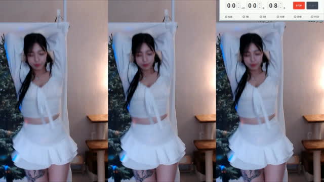 클립 신입여캠 20일차 💙 팬갑 꿀벅지치마 제로투 1분 💙 소통섹시댄스리액션혜자잔잔제로투팬갑노래