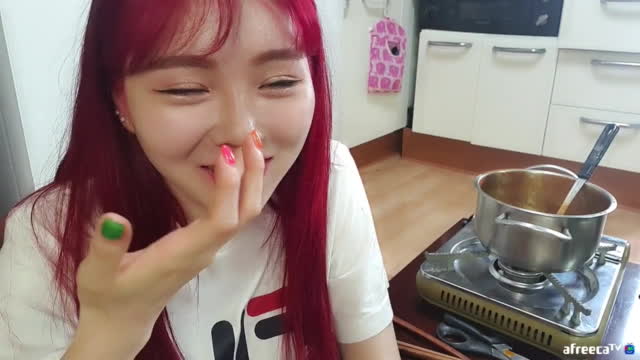 [클립] 적나라한 4연트름ㅋㅋㅋ🔥 | SOOP VOD