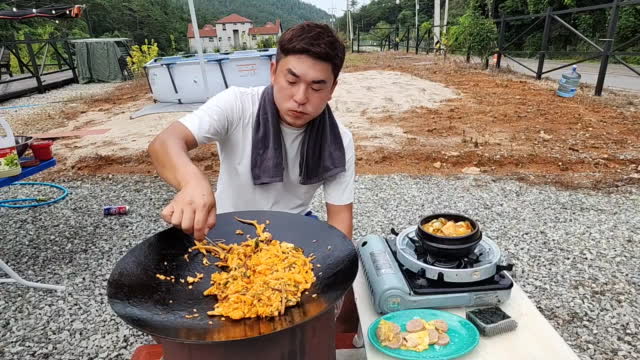 클립 시골밥상 20첩 반찬 황제 솥뚜껑 비빔밥 And 전복 된장찌개 전남 여수 순천 시골 먹방 쿡방 힐링 여행 아프리카