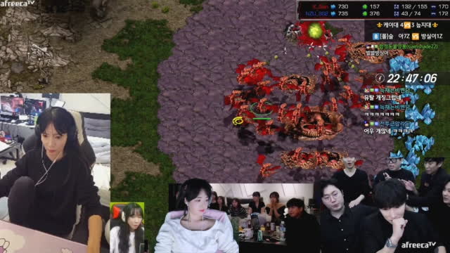 1027🐷불닭야키소바먹방늑스패치뮤컨연습케이대vs늪지대 구경앵늑이간다vs오리연두vs하리꿀몬개쌤피드백캄성 5인자랭