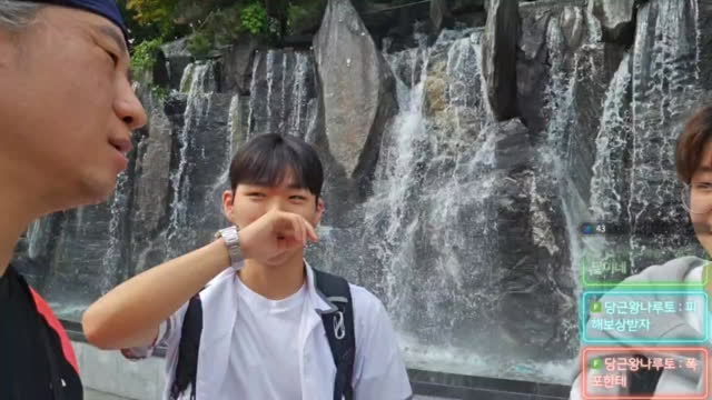 점심메뉴고민🤣🥓🦪🍖뭘먹으러갈까나~~나루토먹방 루토카페소통고민상담수다맛집노래음악시사뉴스길거리동네산책뉴스시사여행봉준부천춘천