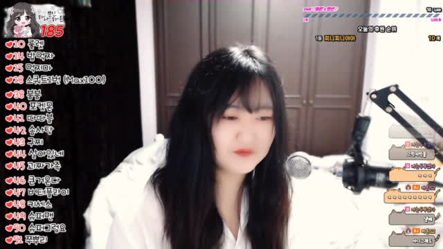 신입20일차 오늘도기다린다팬갑시 뿅망치 한대 권한드려요 누구든 환영 룰렛 10개 시그 귀인 환영