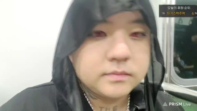 패션아티스트 간지 새로 산 옷 입고 성수 패션 아트 웁 페스티벌 고민상담소통 1인엑셀 리액션 맞팬맞즐맞추 환영