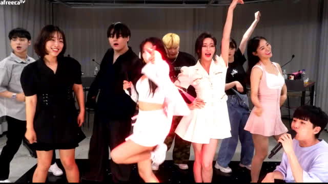 캐치 뽀렌즈 위기에 강한 크루 3화 냥금이원조유정이빛나는도경석씨가문bj라온제나아이엔in최준기도하해요유하성