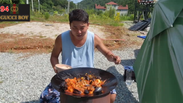 캐치 할아버지 800년 전통 솥뚜껑 매운 해물갈비찜 가즈아 전남 여수 순천 시골 먹방 힐링 여행 아프리카tv Vod
