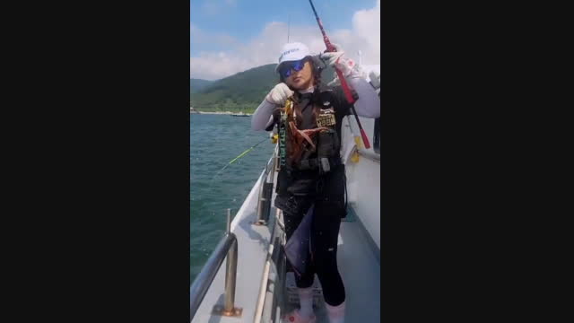 캐치 오늘의 목표🚩 5수 성공 5수째 문어 삼천포 창남호 낚시 바다 선상 루어 여낚비 마탄자 카이루소