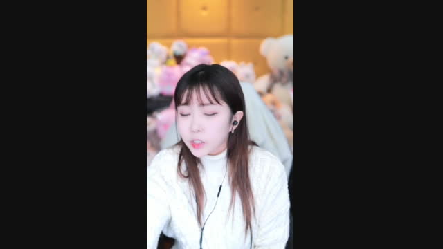 💥뽀튀💞강우정 소주한잔 마시며🎶안산 부평 트로트가수 강우정 구월동 인형뽑기 범프리카 먹방 버스킹 여행 댄스 라이브💦