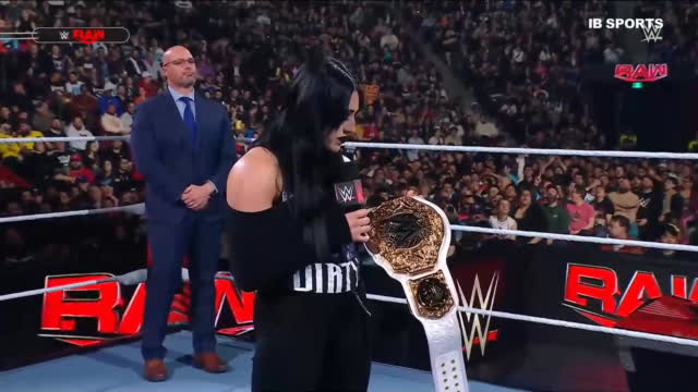 [캐치](자막판) 챔피언 벨트를 반납하고 휴식에 들어가는 리아 리플리(1) WWE | SOOP VOD