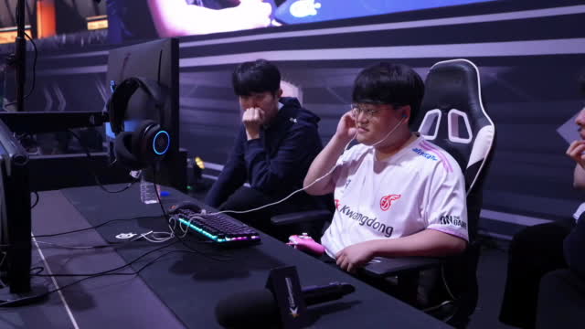 캐치 윤창근독일 Vs 강준호브라질 Round 2 16강 Match 4 2024 Ek리그 챔피언십 시즌 2