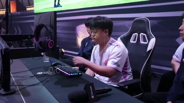 캐치 윤창근독일 Vs 강준호브라질 Round 2 16강 Match 4 2024 Ek리그 챔피언십 시즌 2